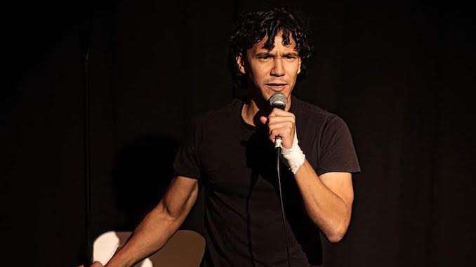 Chatting with Vancouver comedian Hector Rivas