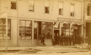 Old Photographs of Storefronts in Vancouver (1885-1910)