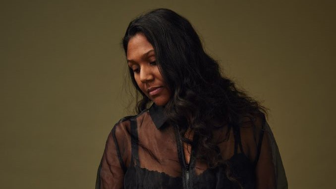 “Five Minutes With” singer and songwriter, Desirée Dawson