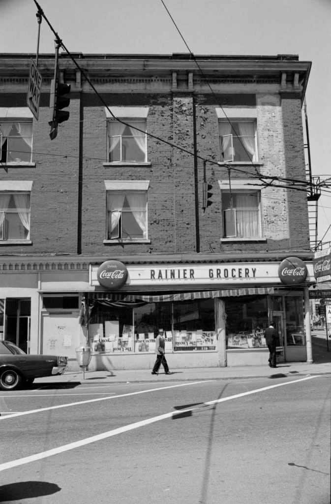 Old Photographs of Storefronts in Vancouver (1960-1990)