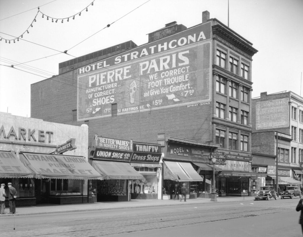Old Photographs from Strathcona (1902-1986)
